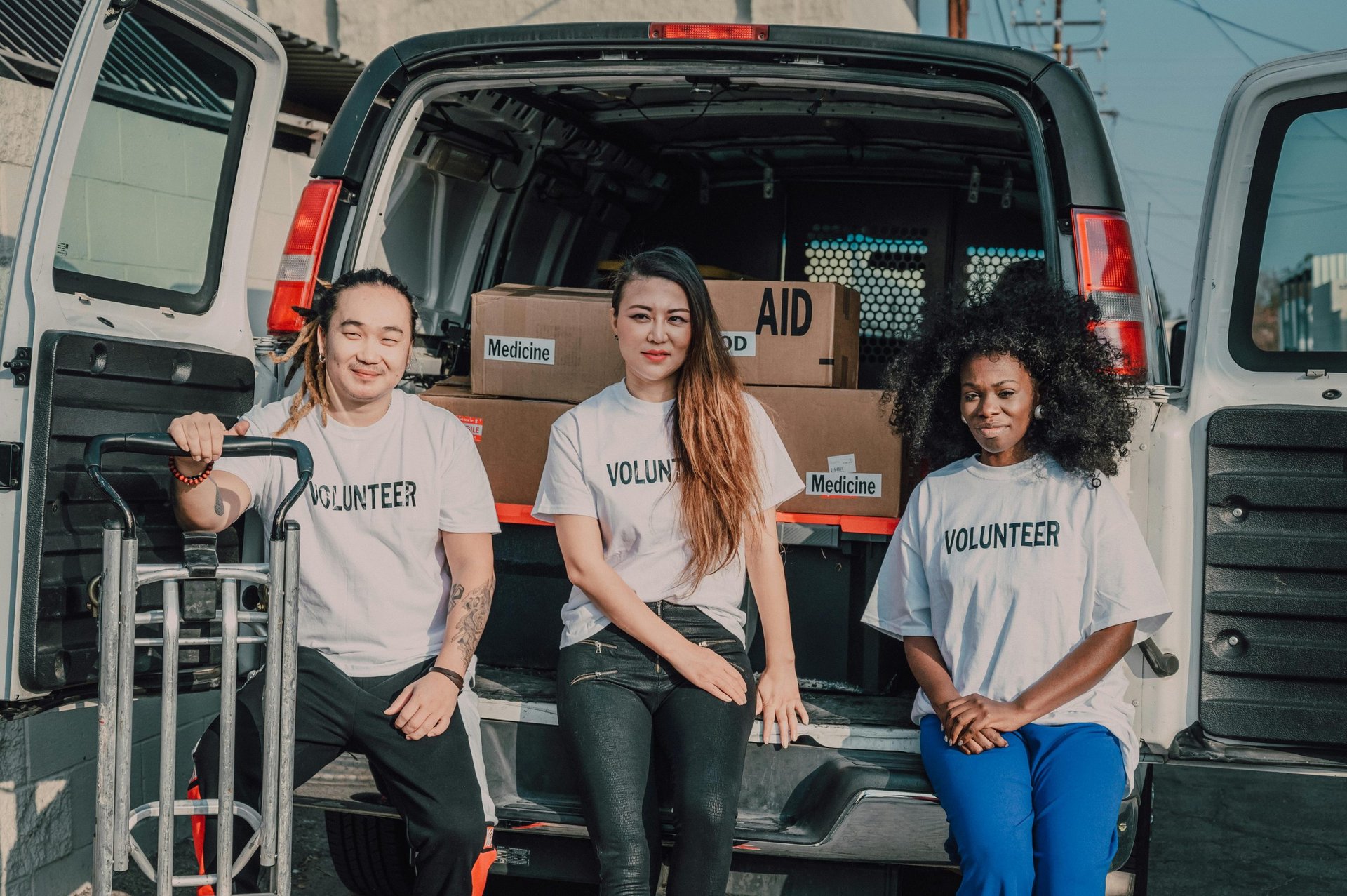Voyage humanitaire : comment faire la différence et s'engager ...